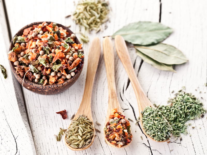 Iskoristite ovih 8 mirisnih božićnih začina! - CentarZdravlja