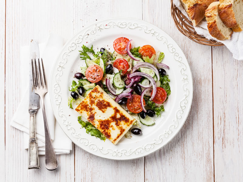 Halloumi sir s lećom, slanutkom i limunom - CentarZdravlja
