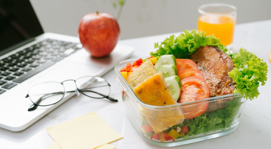 Najbolji savjeti kako i na poslu živjeti zdravo - CentarZdravlja