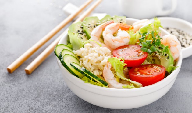 Poke bowl s kozicama - CentarZdravlja